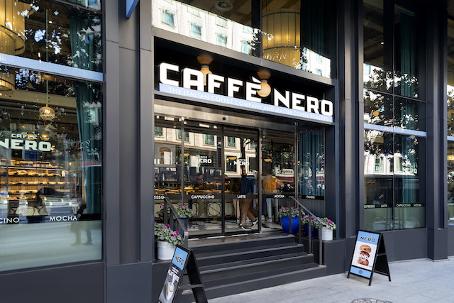 CAFFE NERO'NUN YENİ PANGALTI VE LOTUS WALK NİŞANTAŞI MAĞAZALARI AÇILDI ...
